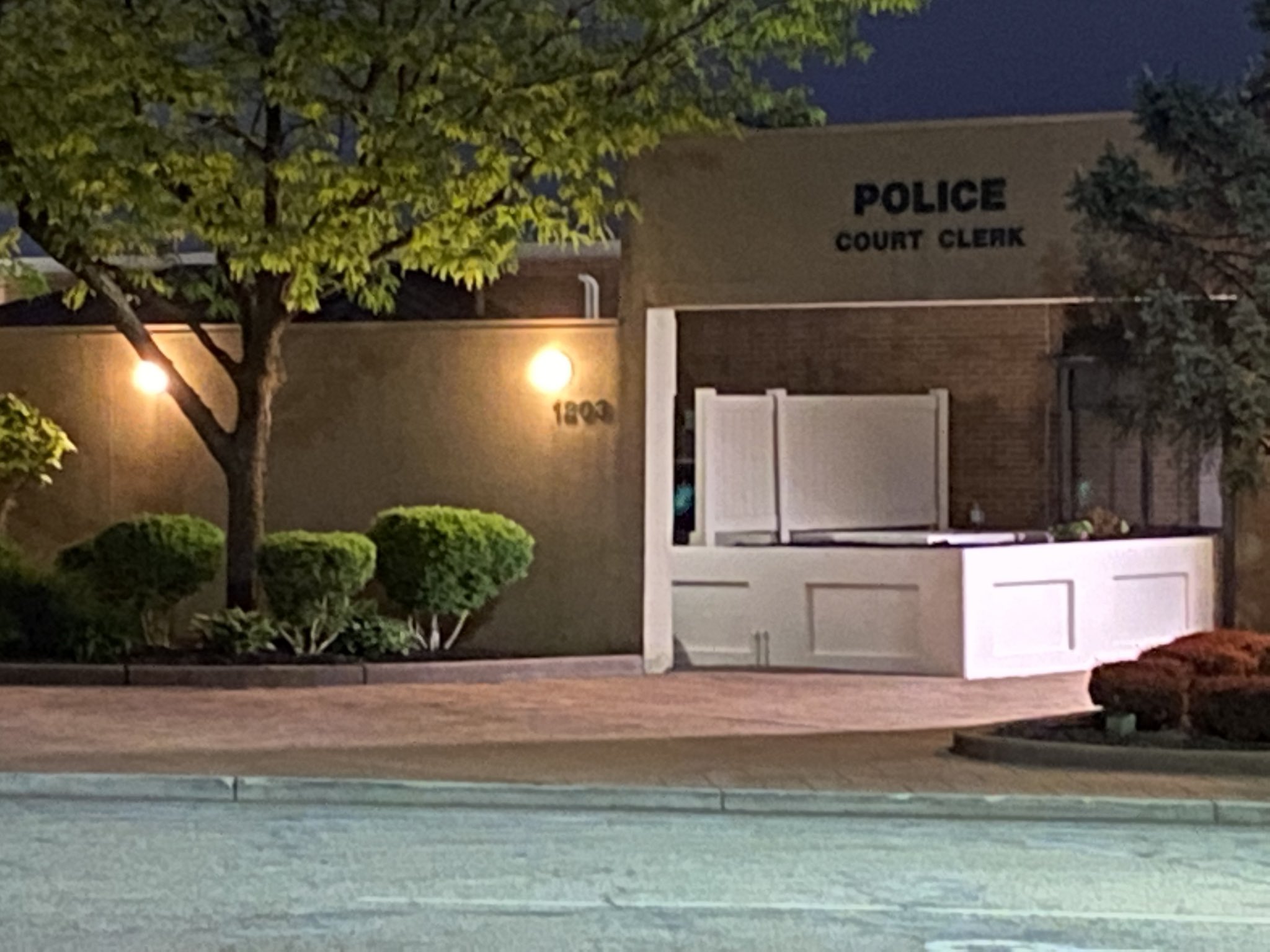 Kody Fisher on Twitter: "Hamilton County Dispatch says Forest Park Police are investigating a ...