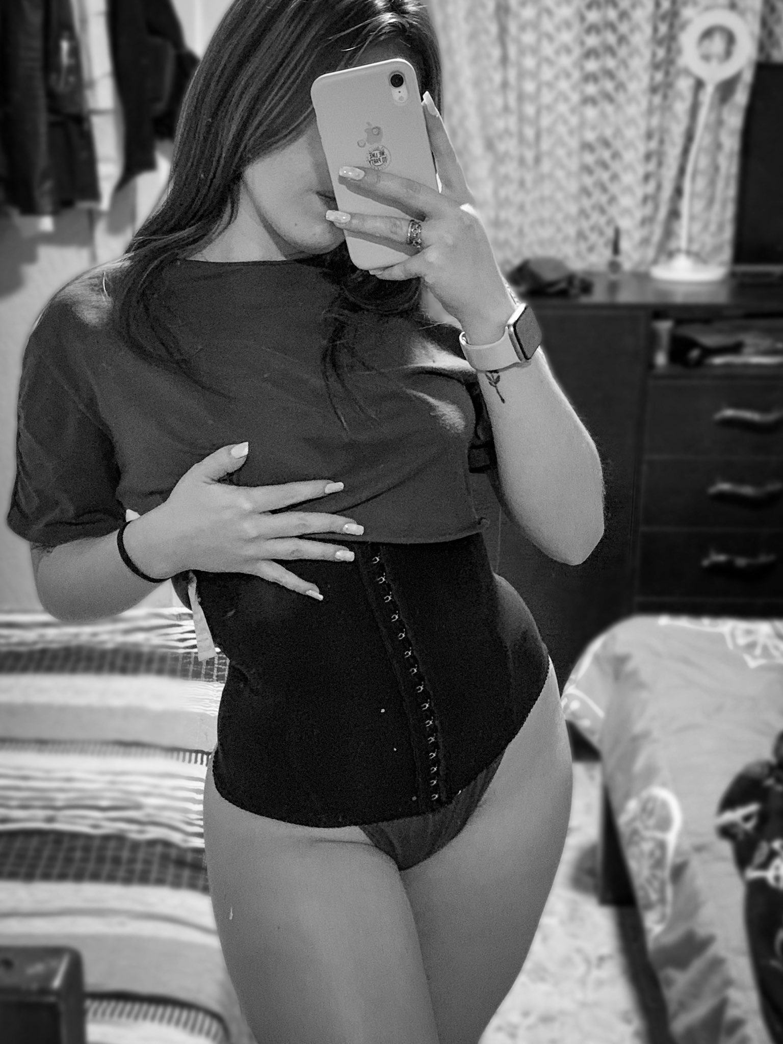 Daniela. on Twitter: "Se cancela la depre, es la primera vez que me siento linda con fajita:3 ...