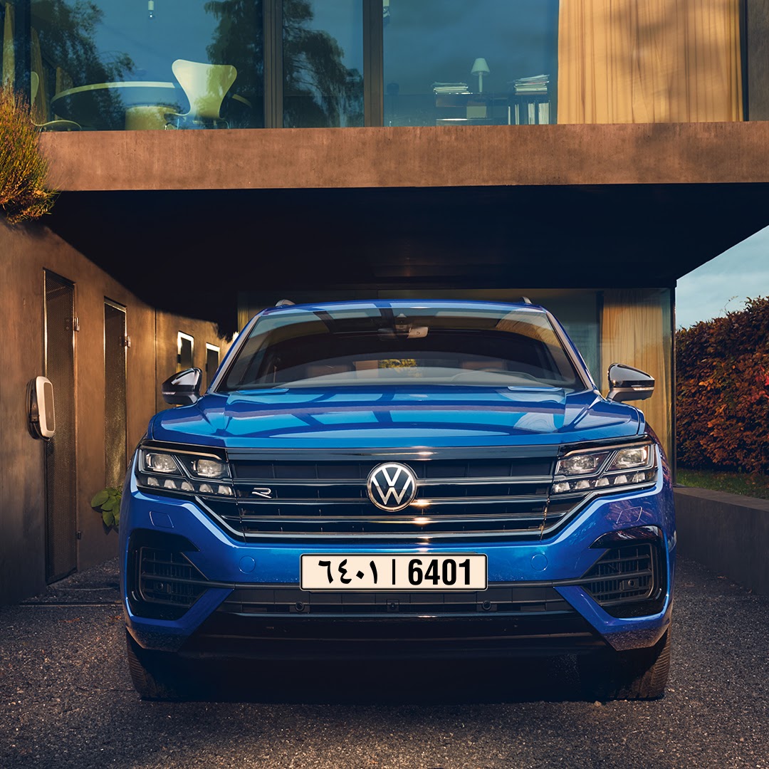Vw Touareg 2022 Blue