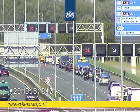 Rijkswaterstaat Verkeersinformatie on Twitter: "Twee rode kruisen op de #A29 richting Rotterdam ...