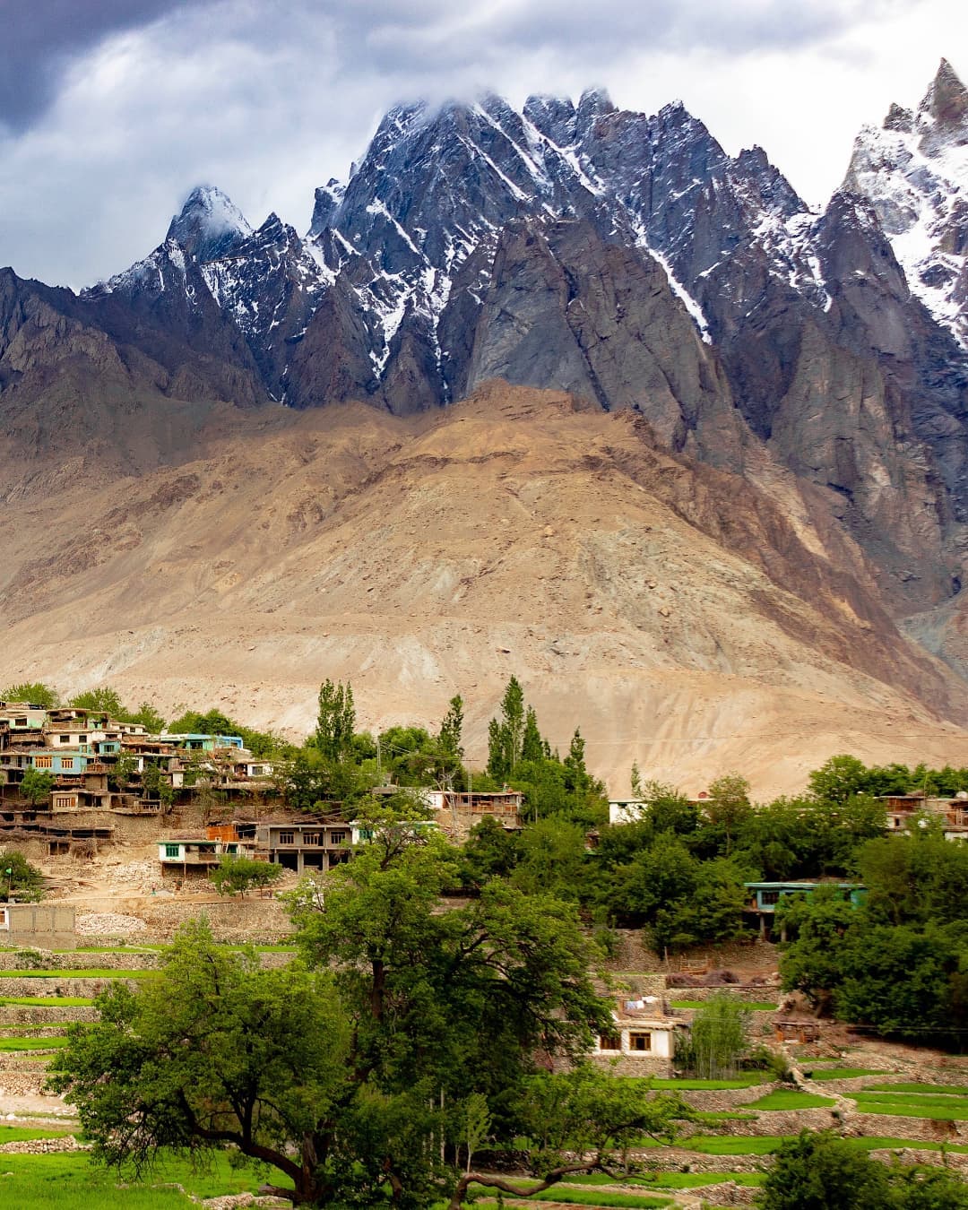 Pakistan in Pictures on Twitter: "Beautiful Machlu Village in Khaplu, Gilgit Baltistan, Pakistan ...
