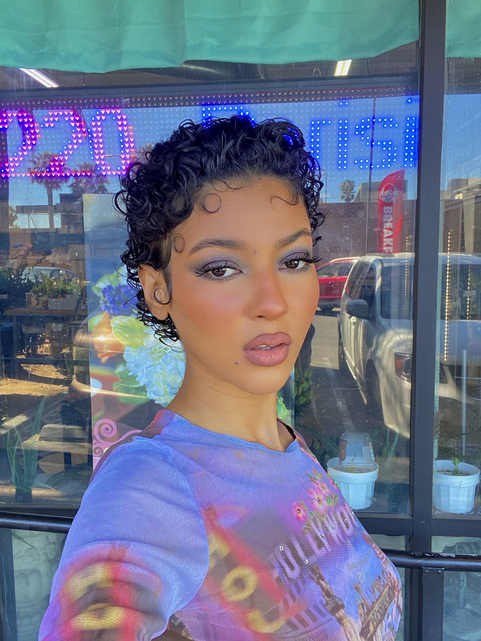 TW Pornstars - 1 pic. MIKA LEE ☽. Twitter. just me n da corner store ...