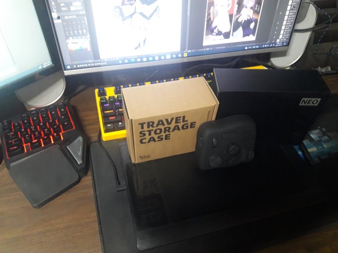 TW Pornstars - Chrysa / Fevercell. Pictures and videos from Twitter.