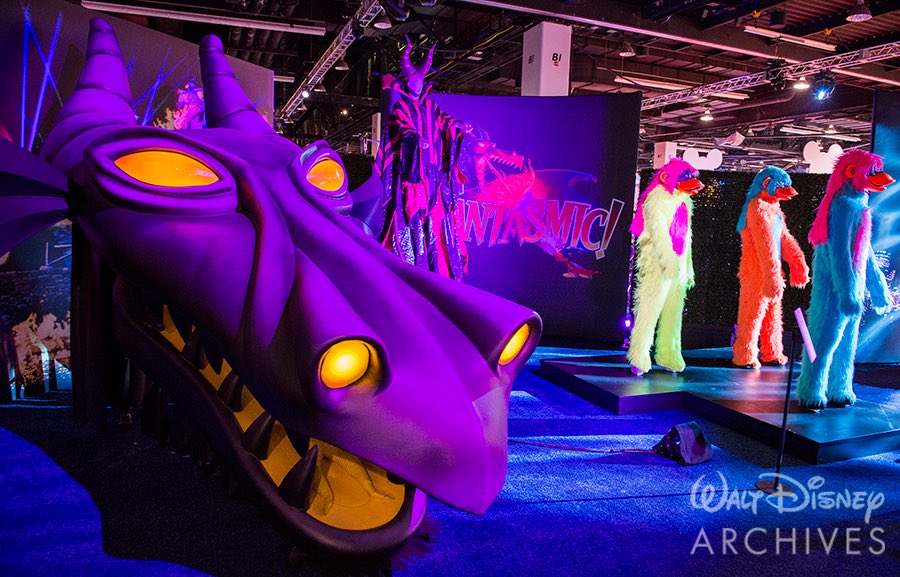 Disney Maleficent Dragon 2022