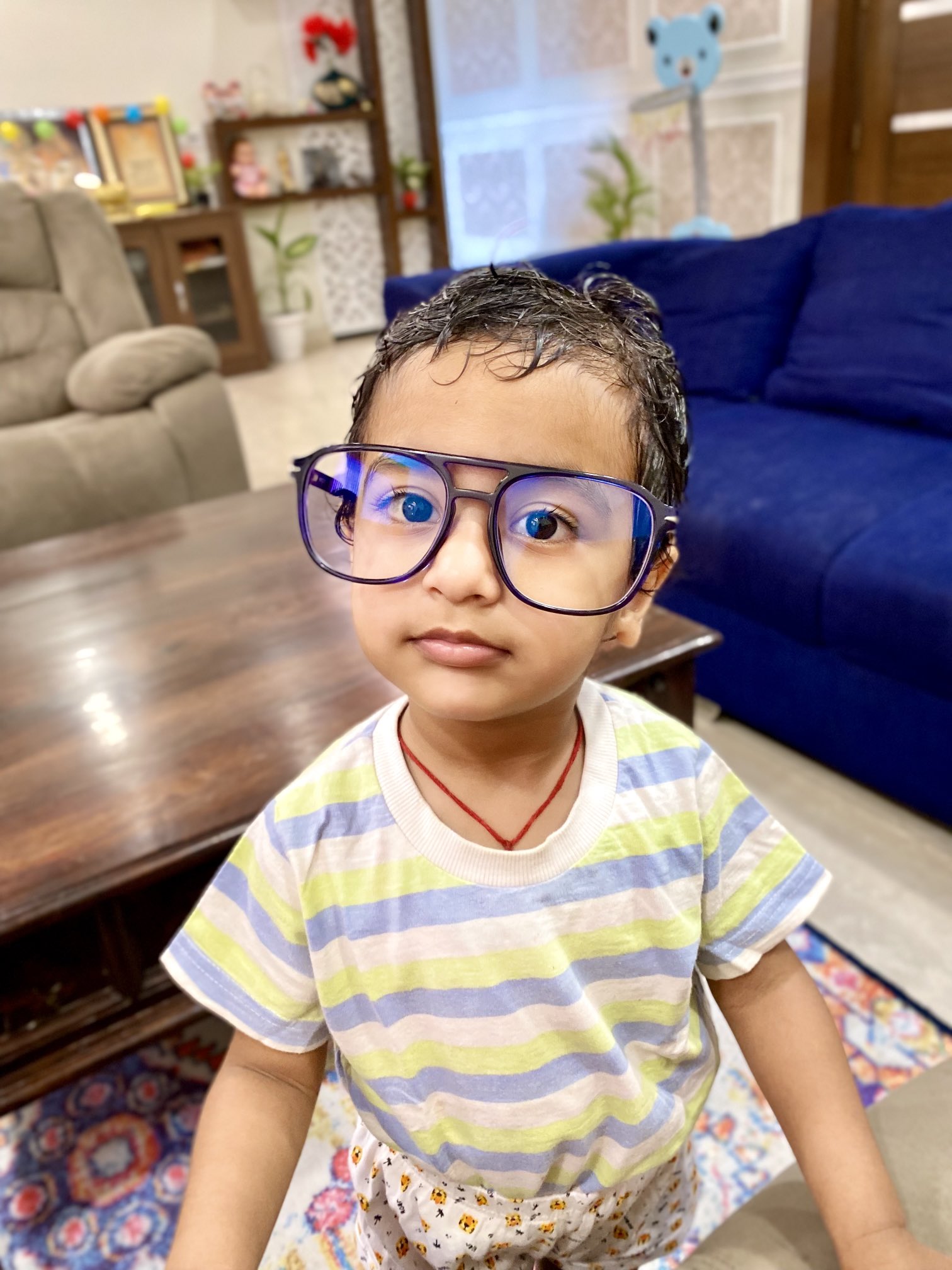 Vivek Singhal on Twitter: "Angad (Devansh) trying to act like papa. 😊 https://t.co/w2d8nydBWQ ...