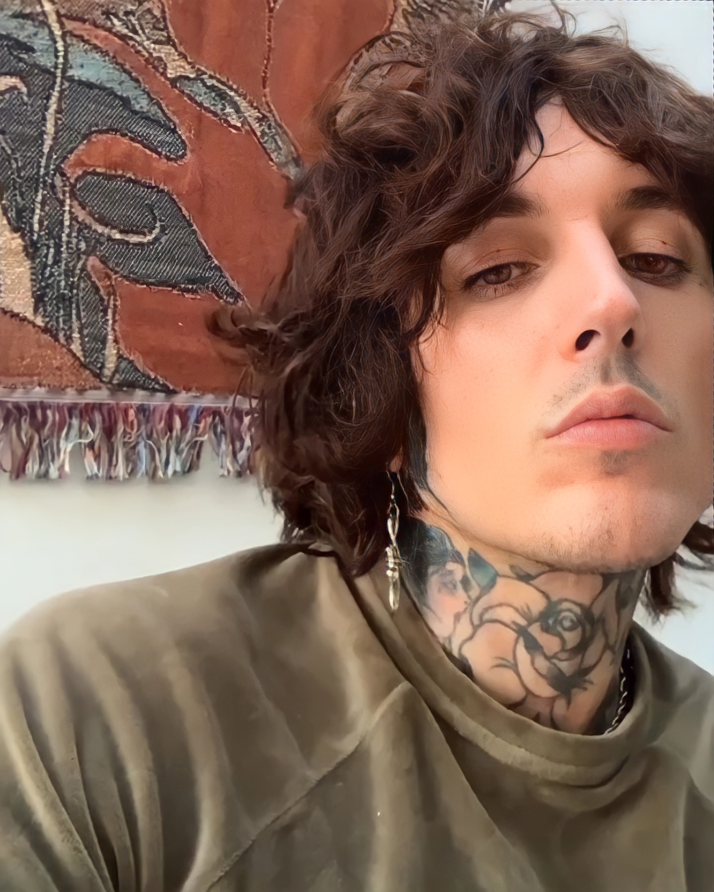 Oliver Sykes Long Hair