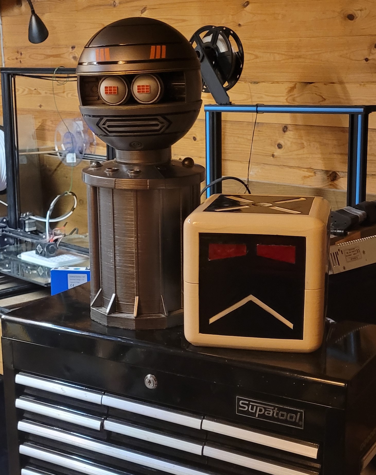 Dave Stapley on Twitter: "Prototype #Cube with #sgtmajorzero #zeroid #TerraHawks Just waiting on ...