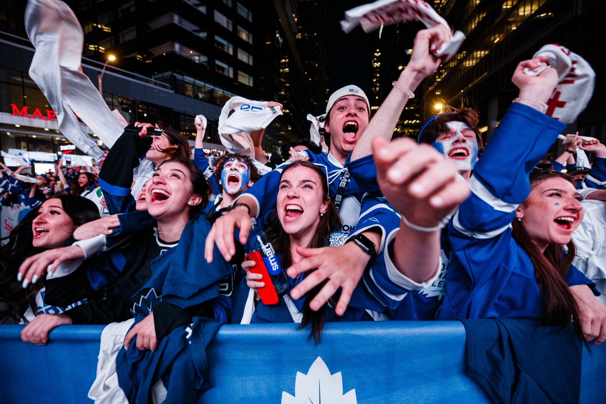 Toronto Maple Leafs on Twitter: "🚨 GATE TIMES! 🚨 🔹 Maple Leaf Square: 5:00pm 🔹 Scotiabank Arena ...