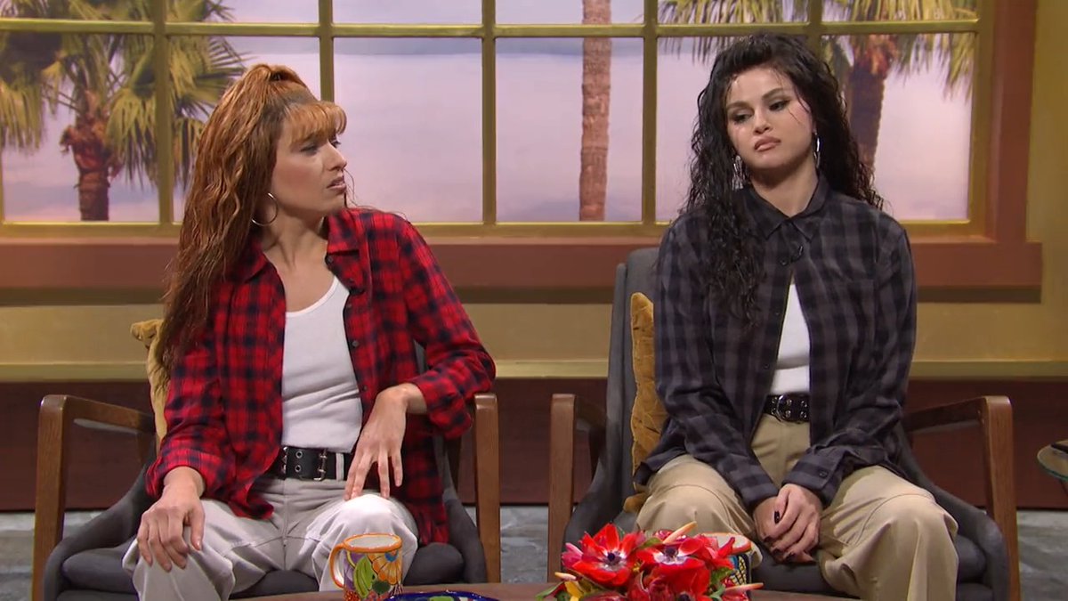 Selena Gomez Chola Makeup