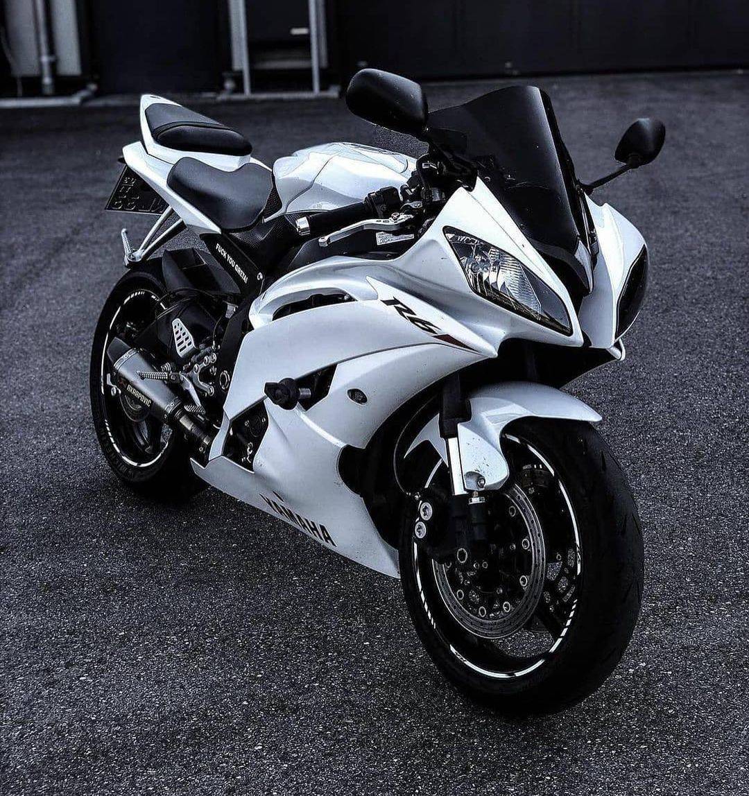 Yamaha R6 White 2009