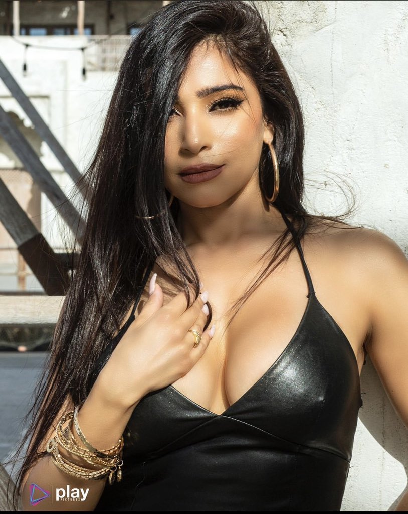 𝔻𝕚𝕧𝕒 𝕫𝕠𝕦𝕫𝕠𝕦 🏳️‍🌈 on Twitter: "https://t.co/SNxs1TopXT" / Twitter