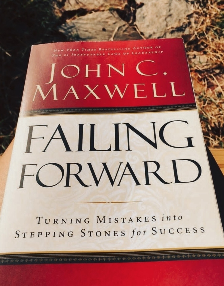 Failing Forward: 7 abilities which a person needs to fail forward 📚Book ...
