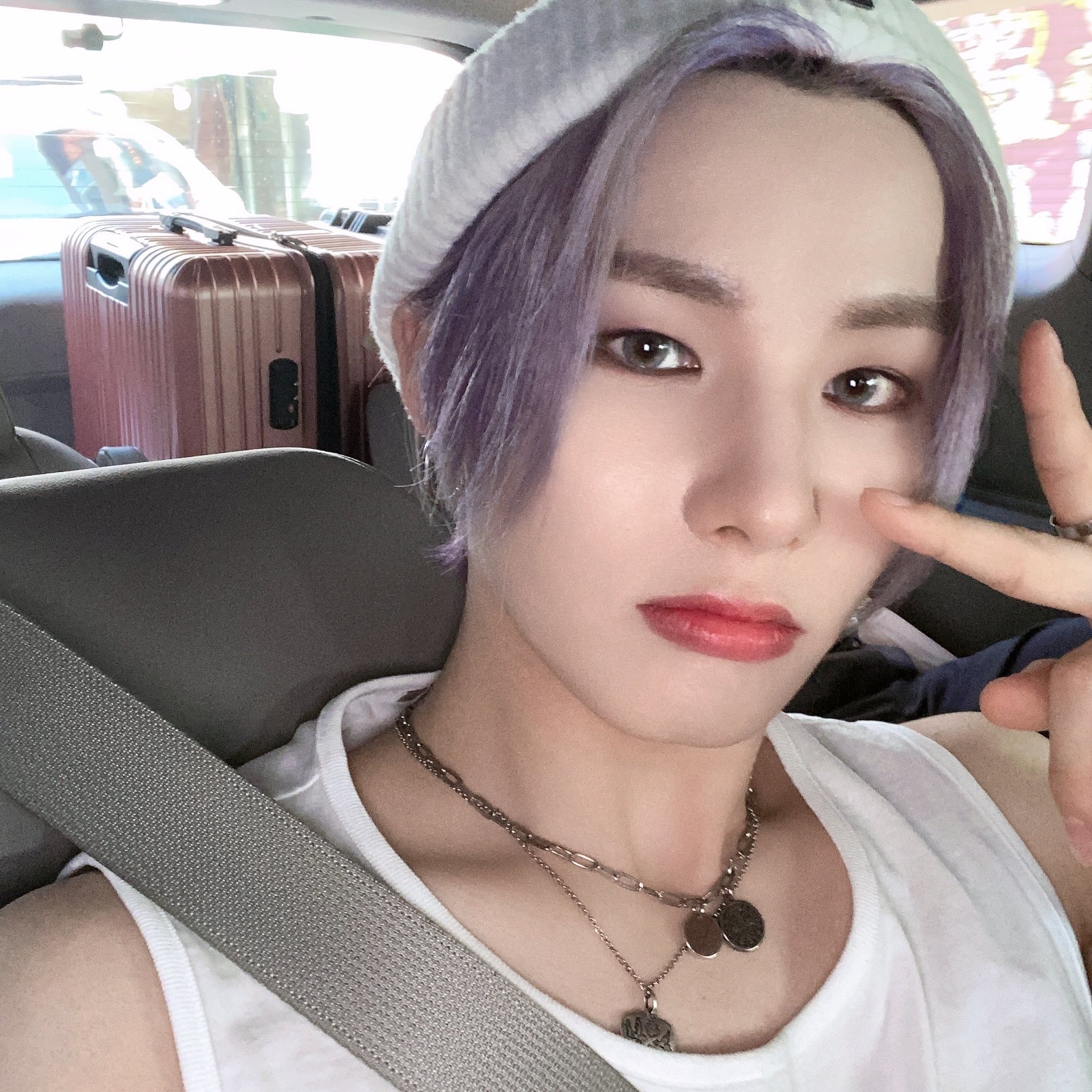 e'last gallery on Twitter: "˹fancafe˼ 2022.05.29 | (1/5) — #WONHYUK #원혁 #ELAST #엘라스트 https://t ...