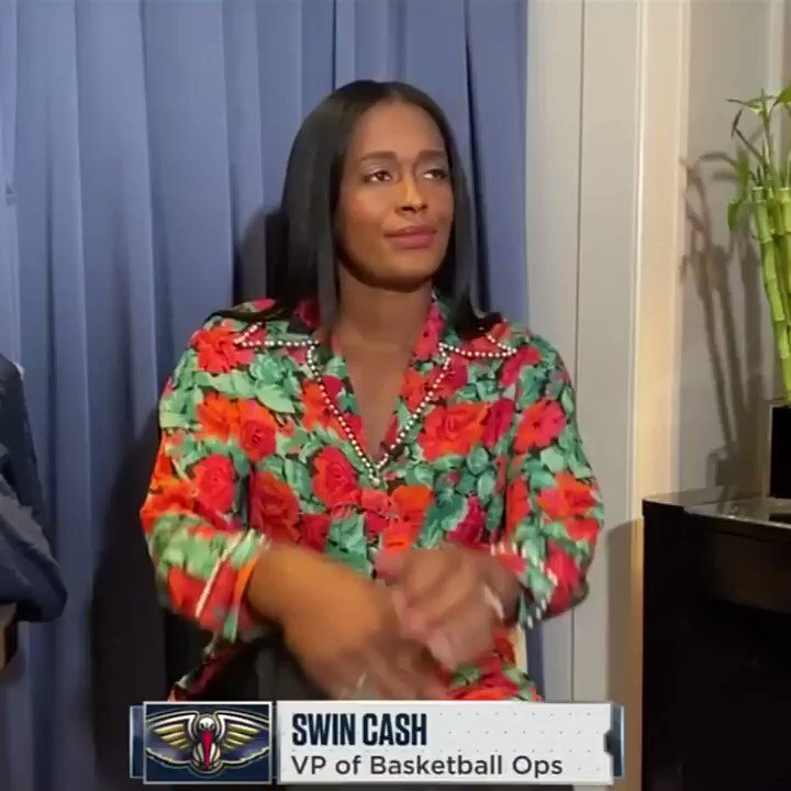 Bleacher Report on Twitter: "Swin Cash's reaction to the Pels getting the No. 10 last year...Her ...