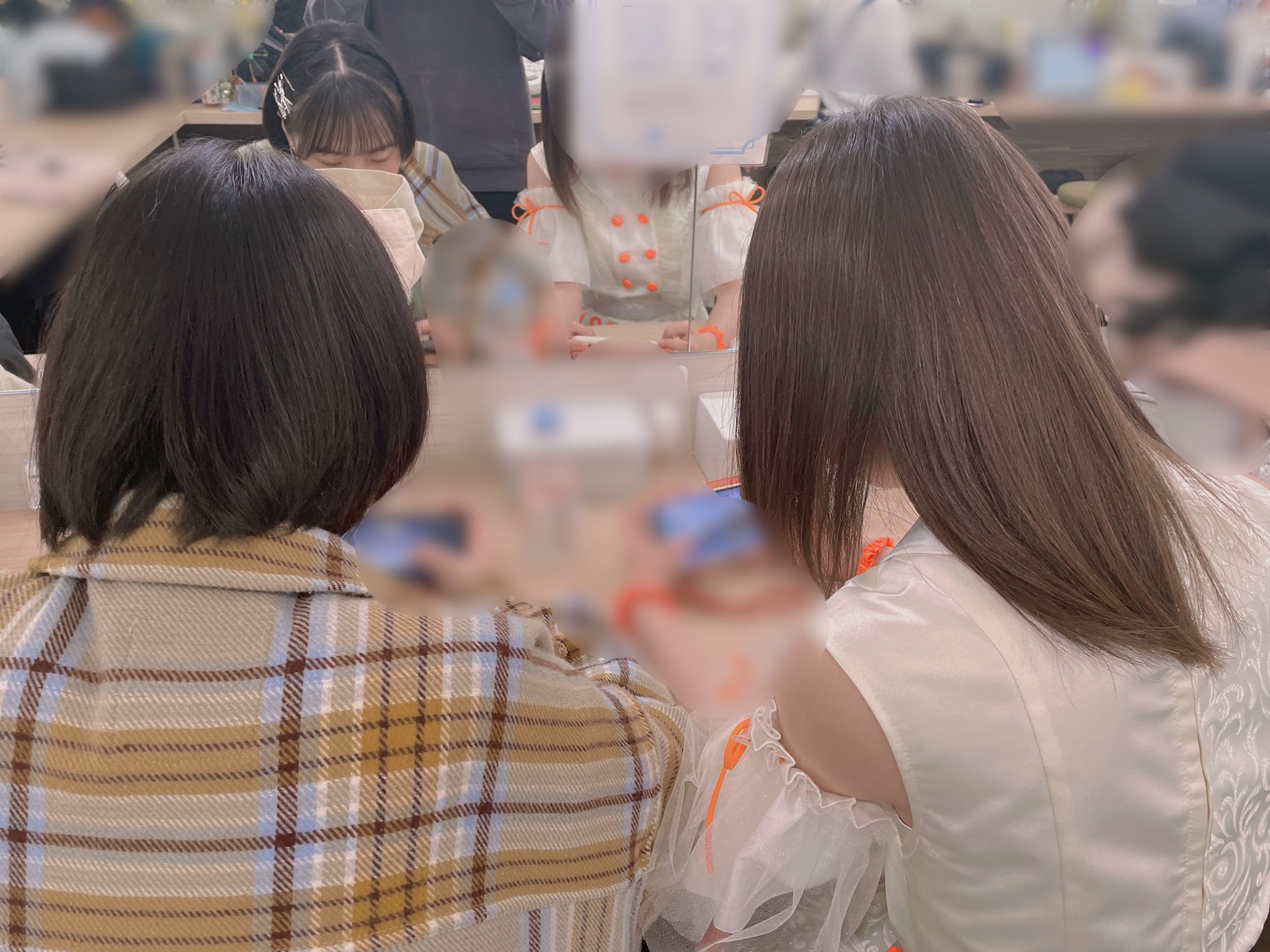 たけだま on Twitter: "RT @uug2official: 『 Tell Me 』MV撮影の裏で 楽しそうにゲームしてる2人を見つけたので撮りました ️ MVはこちら⏬#アプガ2 ...