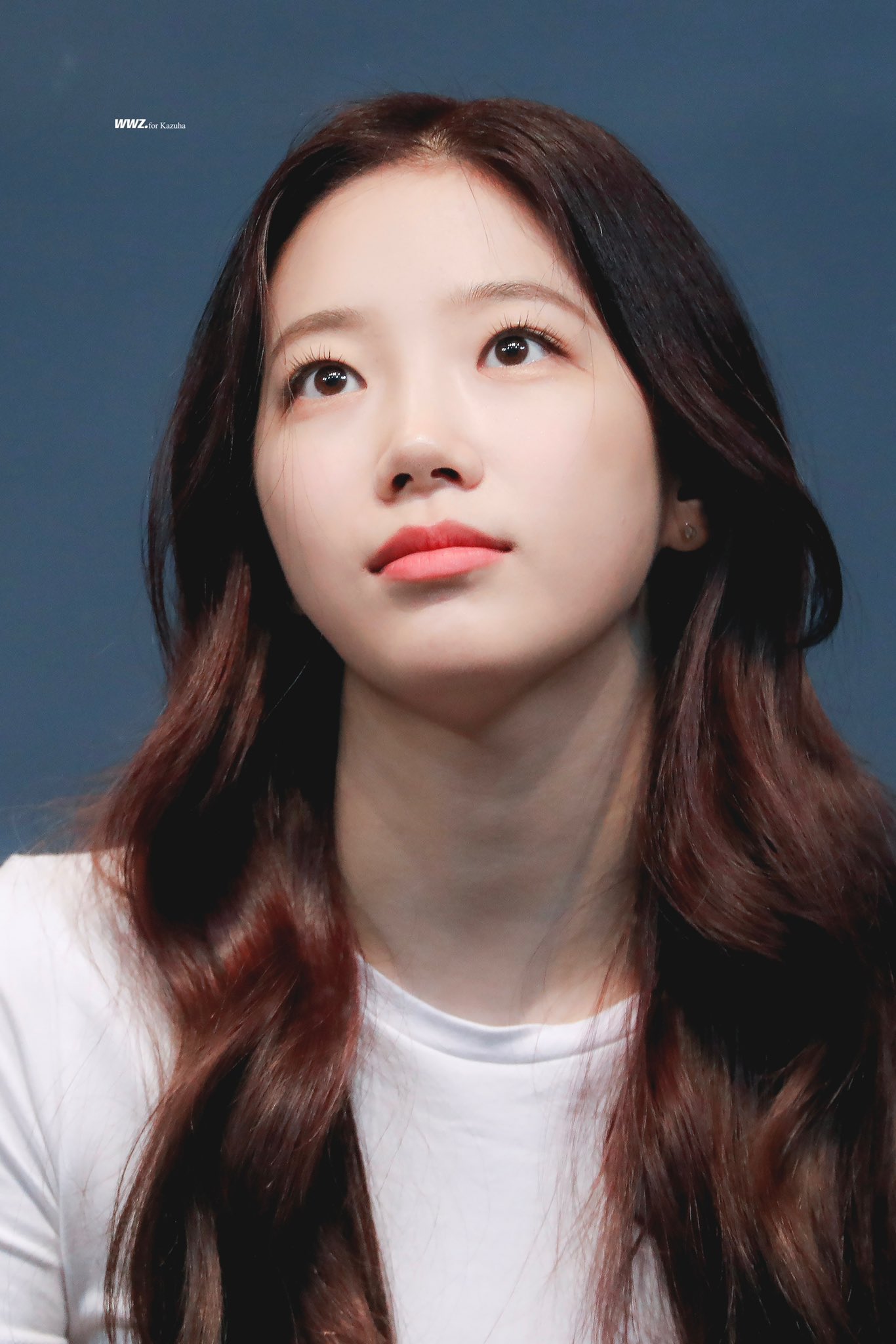 𝑃𝑓. on Twitter: "220507 HQ #카즈하 #KAZUHA #르세라핌 #LESSERAFIM https://t.co/2TsouAY2Fk" / Twitter