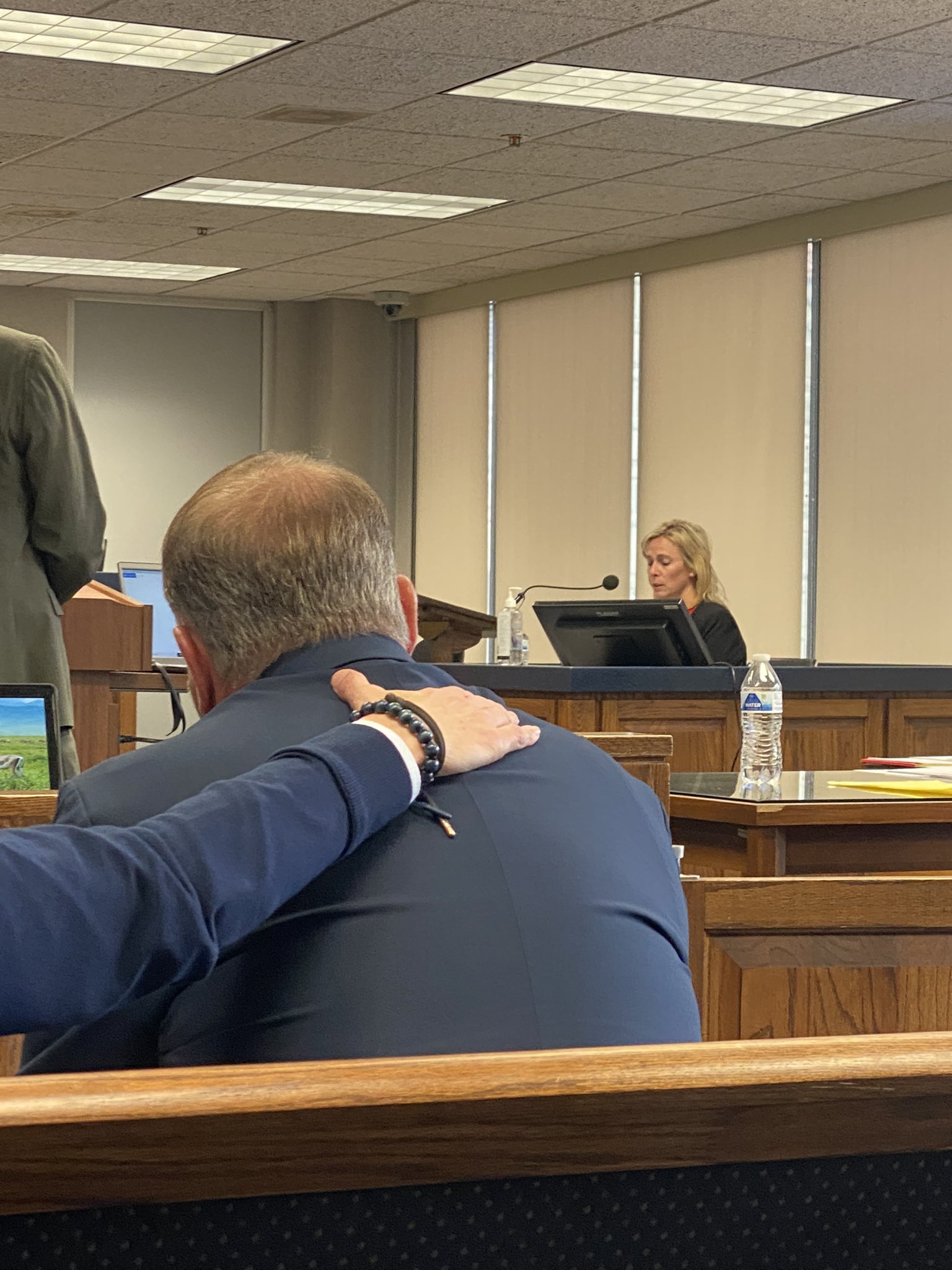 ARIYL ONSTOTT on Twitter: "Shari discovered something was wrong when she woke up around midnight ...