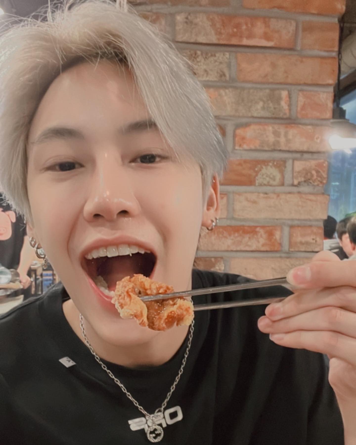 Nann San Mee (@NannSanMee2) / Twitter