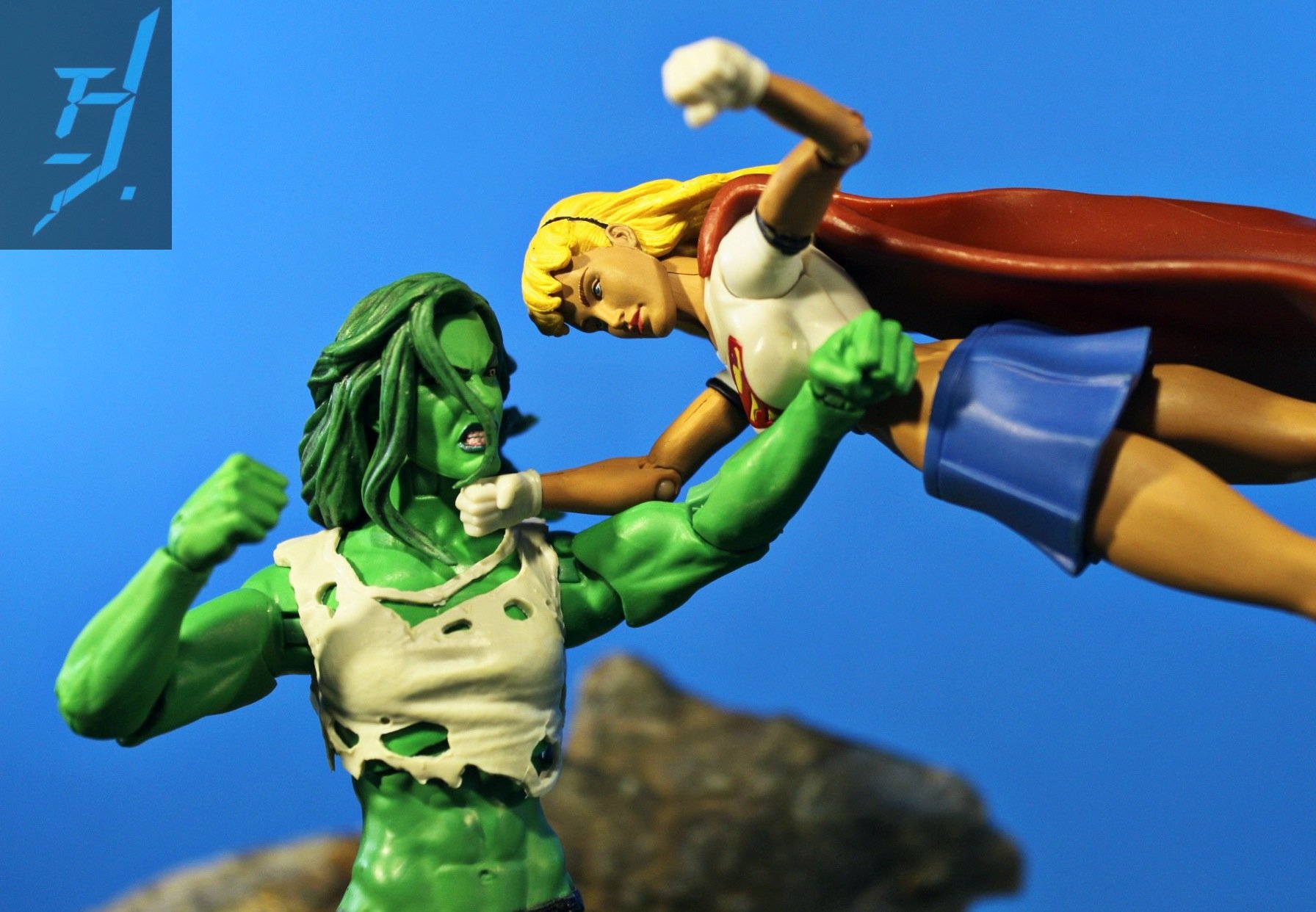 She Hulk Vs Supergirl