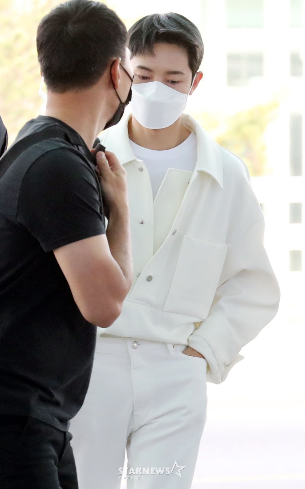 (SLOW) NCT INDONESIA Fanbase 💚 🇮🇩 on Twitter: "[PRESS] 220519 #NCTDREAM - #RENJUN di Bandara ...