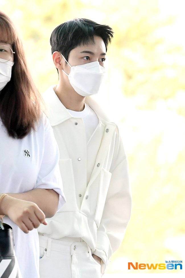 (SLOW) NCT INDONESIA Fanbase 💚 🇮🇩 on Twitter: "[PRESS] 220519 #NCTDREAM - #RENJUN di Bandara ...