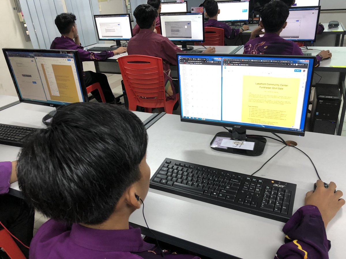 diploma seni digital politeknik - Owen May