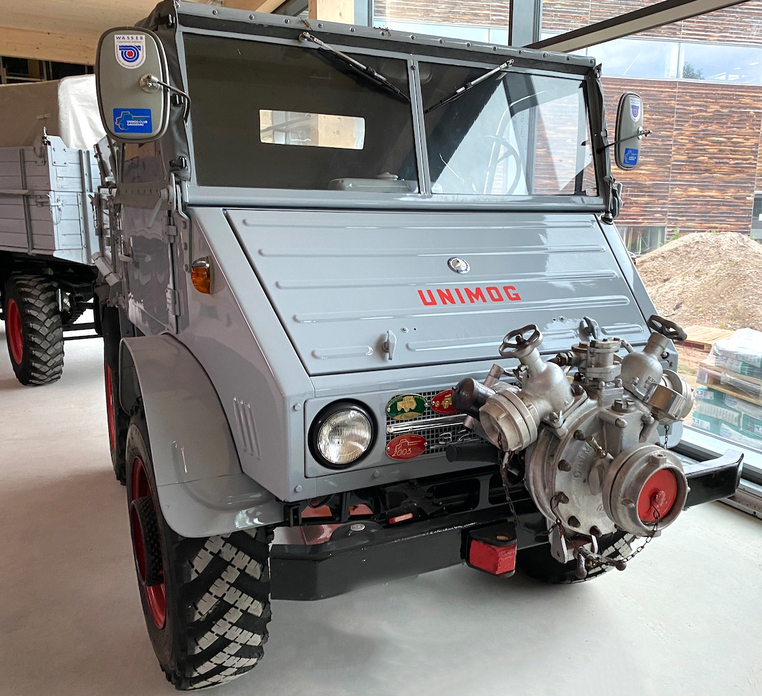 Unimog 411