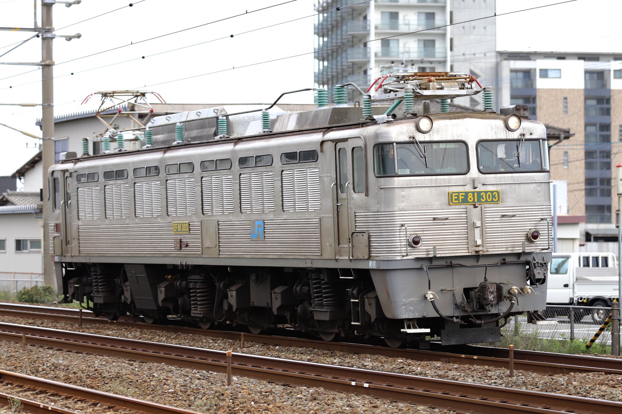 BLUE ⡱ on Twitter: "5/15 1056レ EF81 303 単機 4083レ ED76 1020 1091レ ED76 1015 5055レ EF81 303 やっと ...