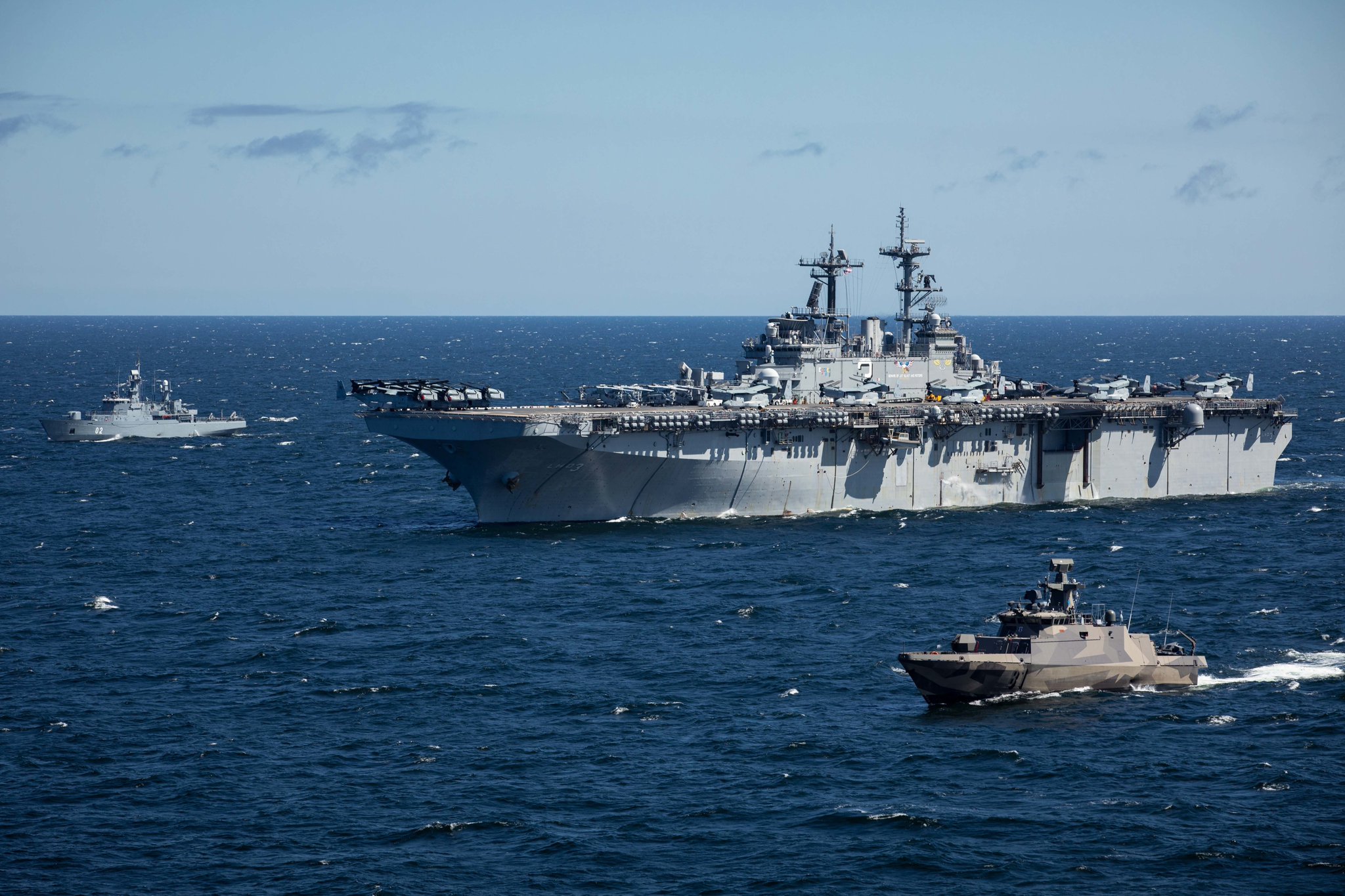 U S Navy On Twitter Usnavy Photos Of The Day Usskearsarge