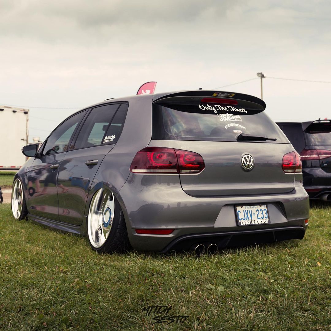 Stanced Mk6 Golf