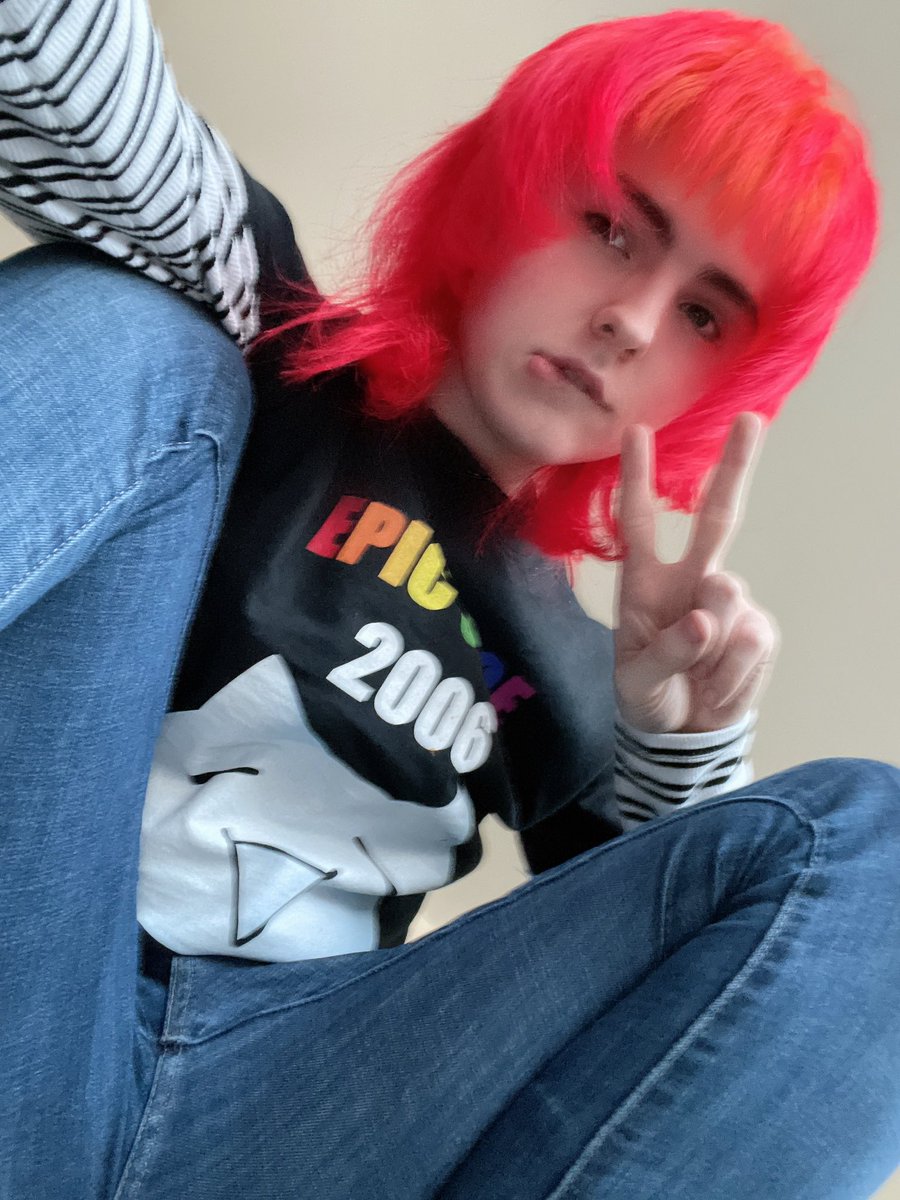 hot cheeto hair!!! Jean “not a woman” Hollywood @sodacatxxx