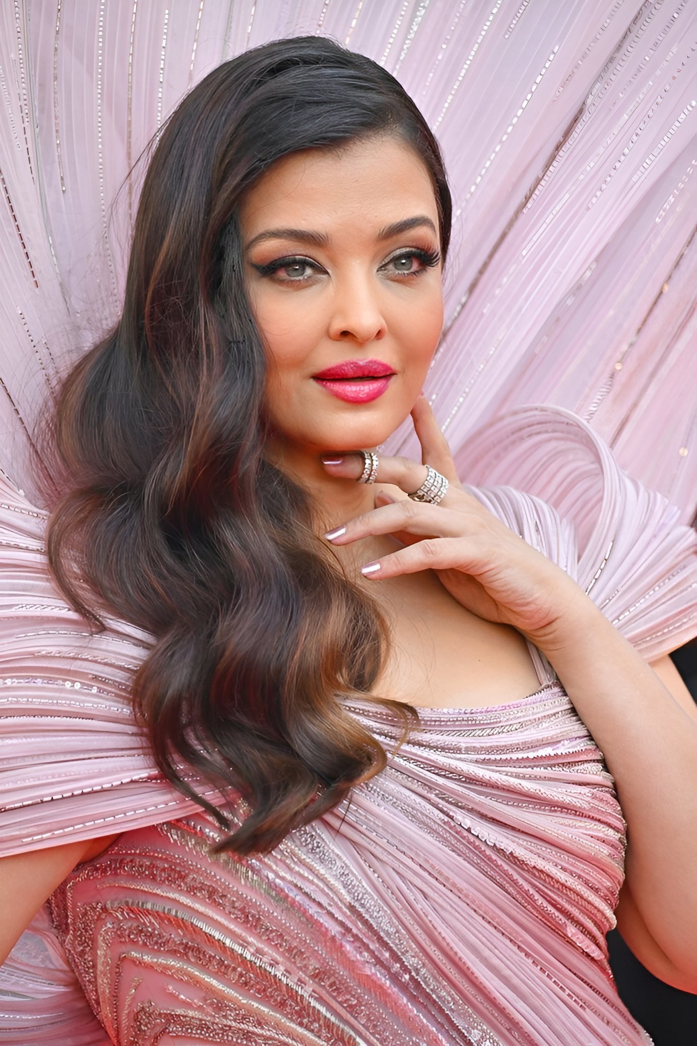 Aishwarya Eyes Colour