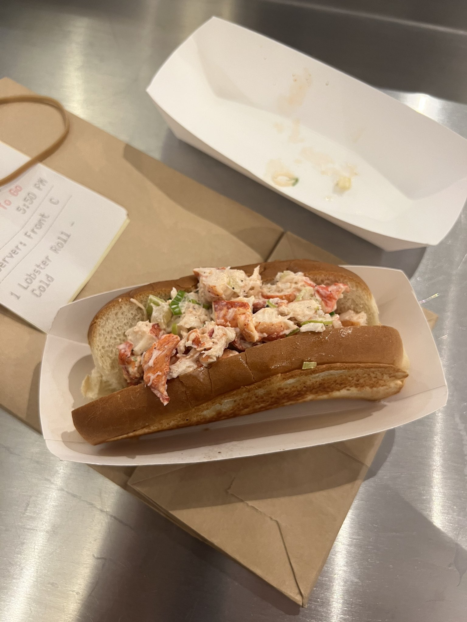 Sam Wang ️🌸🌙🍽️🍬💗🥄 on Twitter: "約束のlobster~それとtaco🦞🌮美味しいかったです！ 実は昨日写真の ...