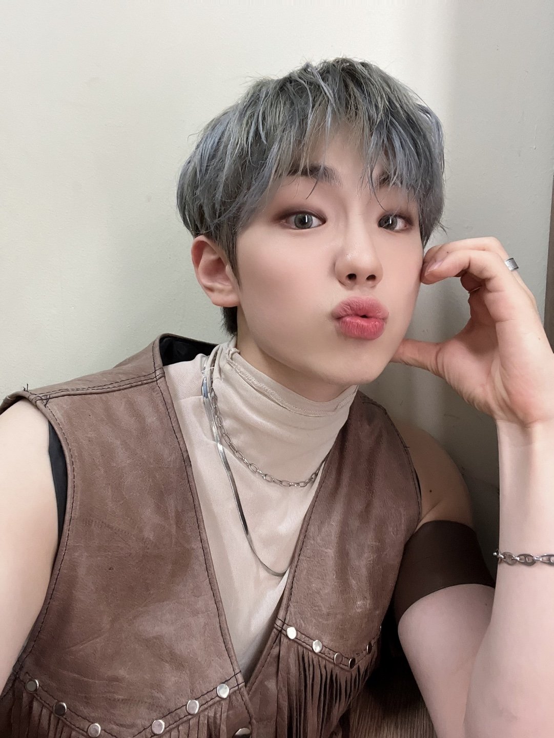 E'LAST(엘라스트) on Twitter: "엘링 세상에서 젤 보고싶구 사랑해💕 #ELAST #엘라스트 #WONJUN #원준 https://t.co/5eMWg7c7mZ ...