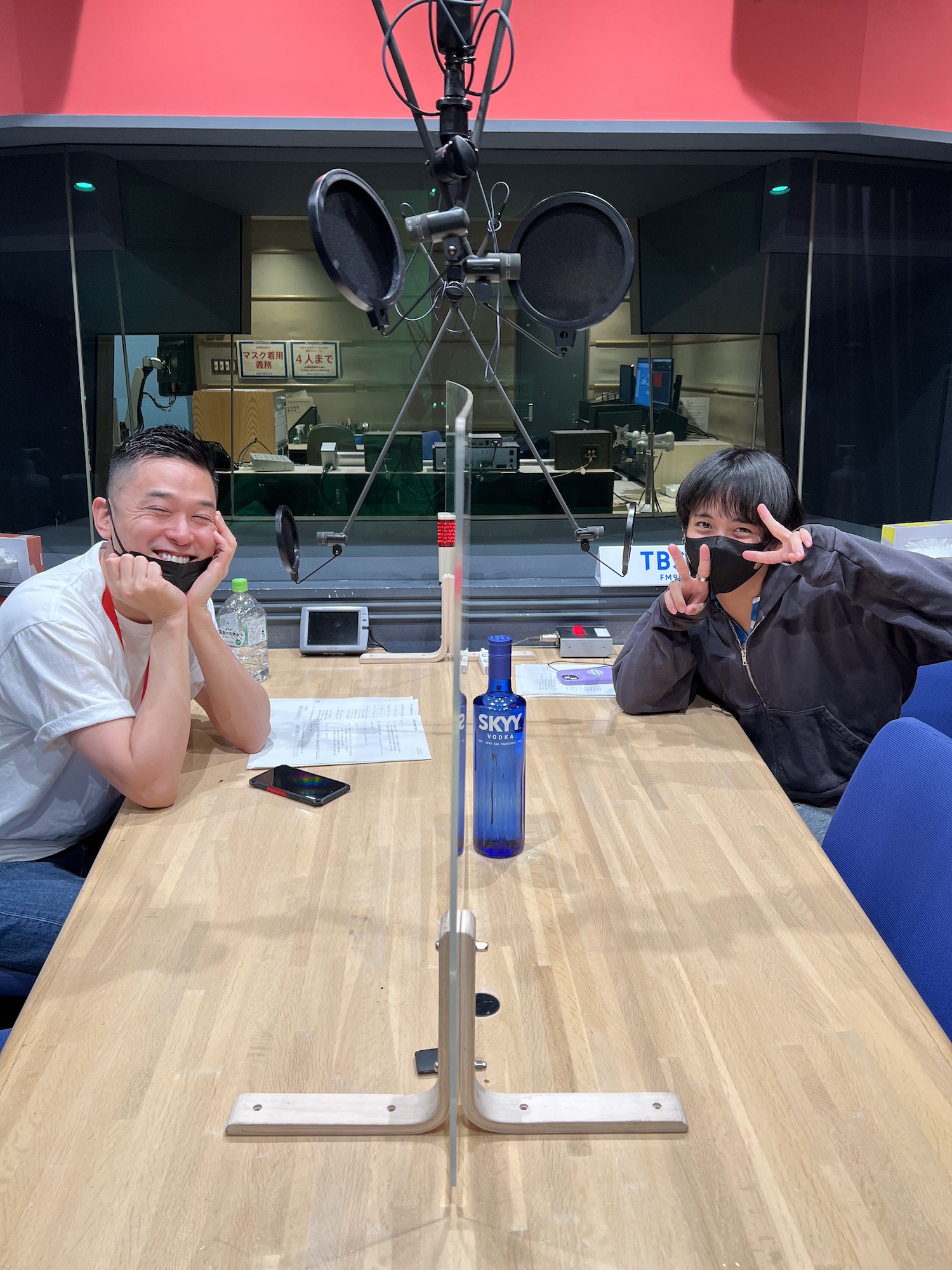 LOVE RAINBOW TRAIN on Twitter: "明日夜8時からのTBSラジオLOVE RAINBOW TRAINはryuchellドリアンが最近どんな音楽を聴いているか解剖 ...