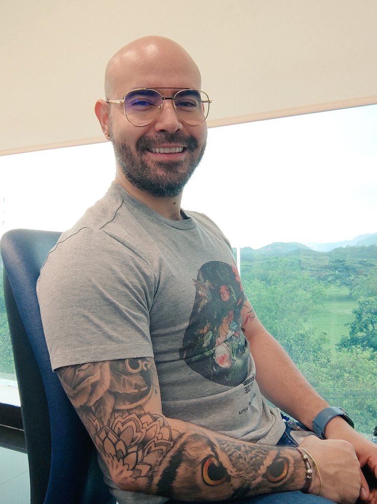 Alexander Rengifo Ossa on Twitter: "Buenos días !!! Viernes viernes 🕺🪩🕺 https://t.co/5I8vC6w3rs ...