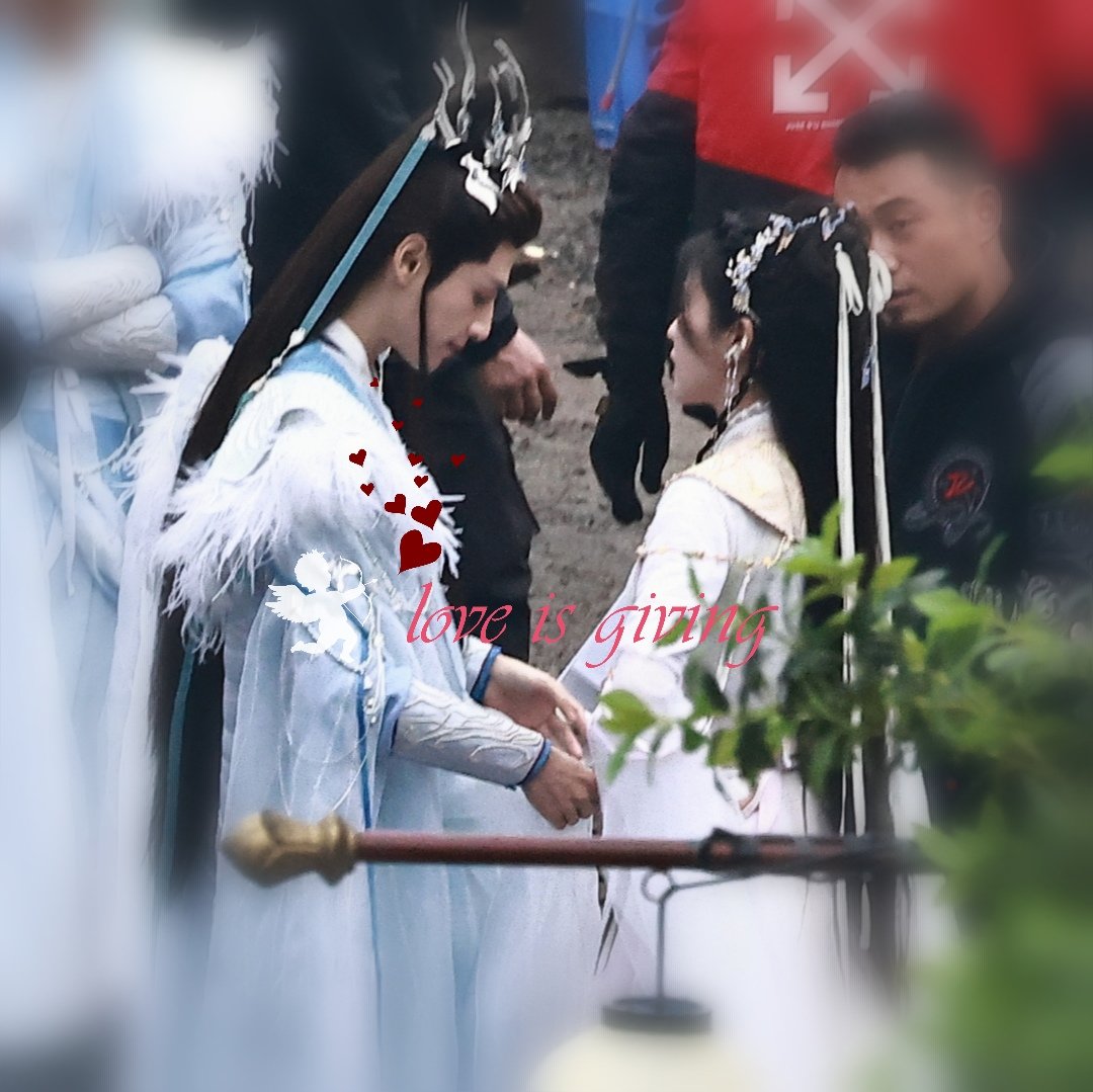 maytan on Twitter: "He's playing with her braids wow.... childish Leo😂 #TillTheEndOfTheMoon # ...