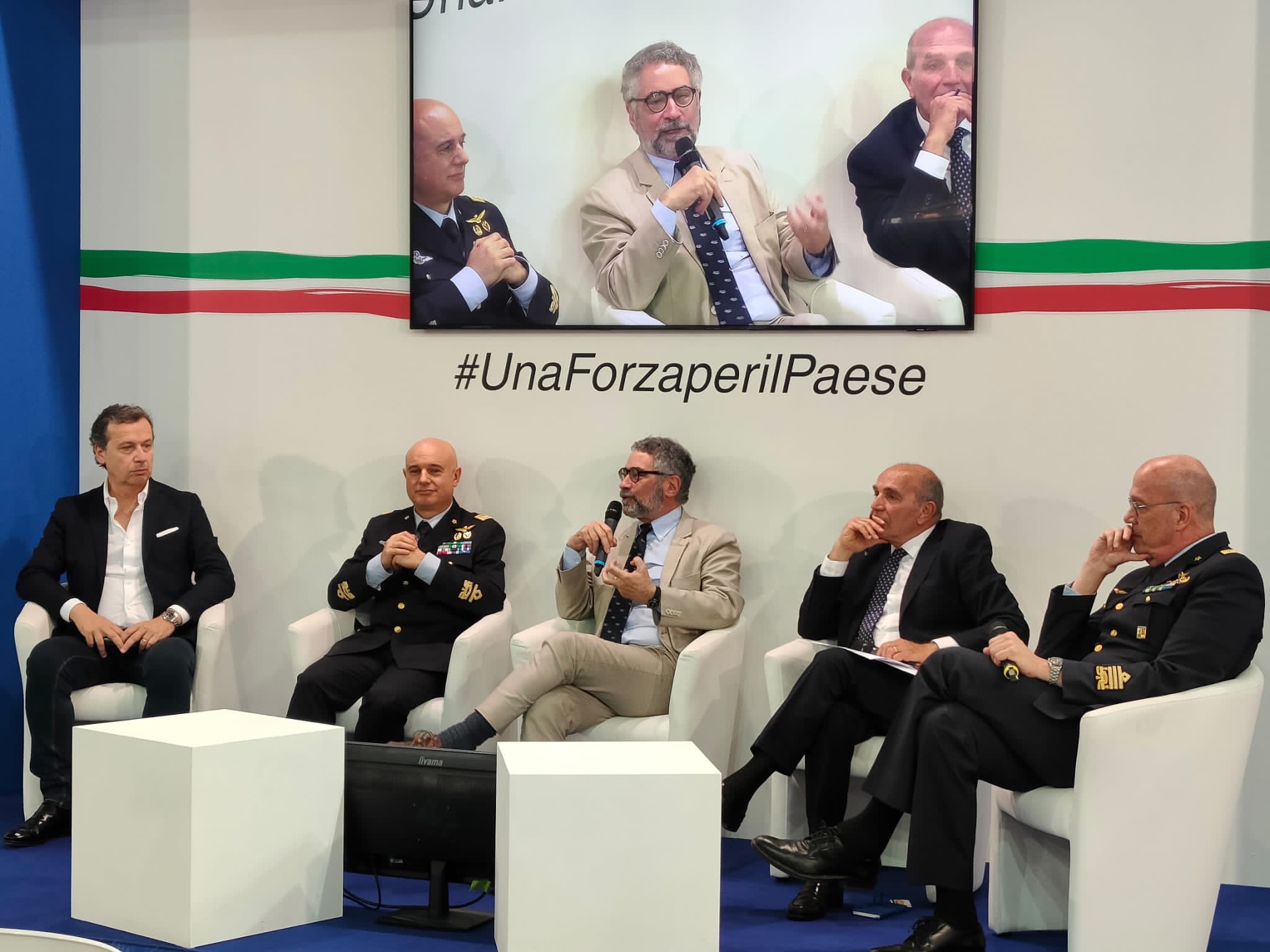 Aeronautica Militare on Twitter: Aeronautica Militare on Twitter: