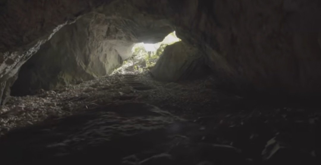 Jambvan ji still resides in this mysterious cave... This cave is ...