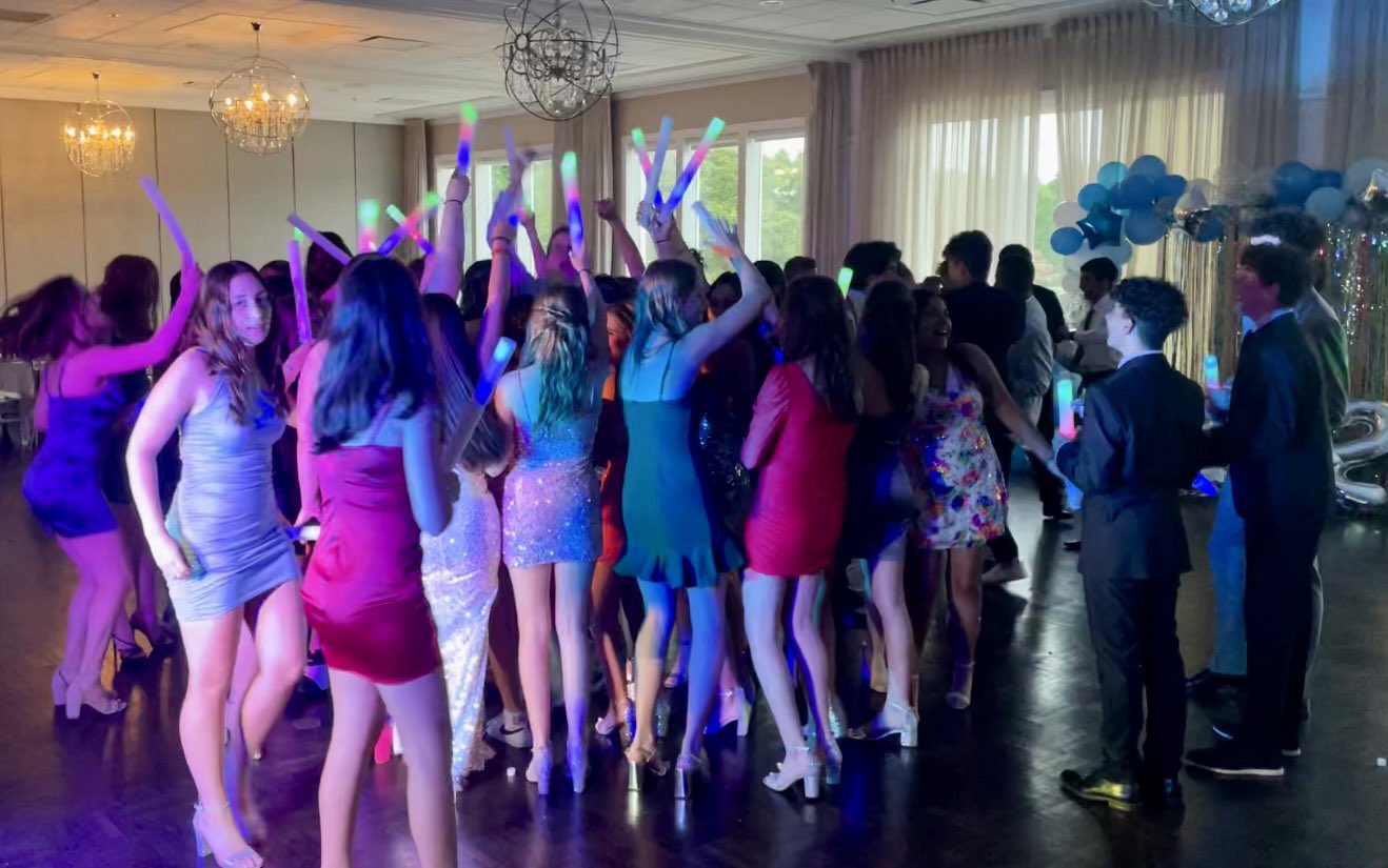 8th Grade Graduation Dance 100% Original | www.itatelhas.com