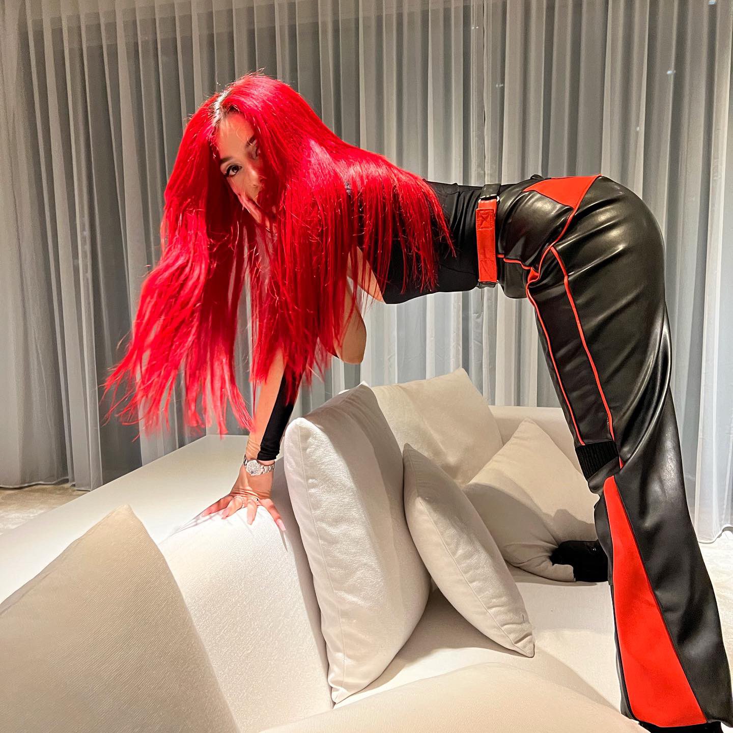 Ava Max On Twitter ๐จ๐จ๐จ๐จ๐จ๐จ๐จ๐จ Ok Ok Im Here