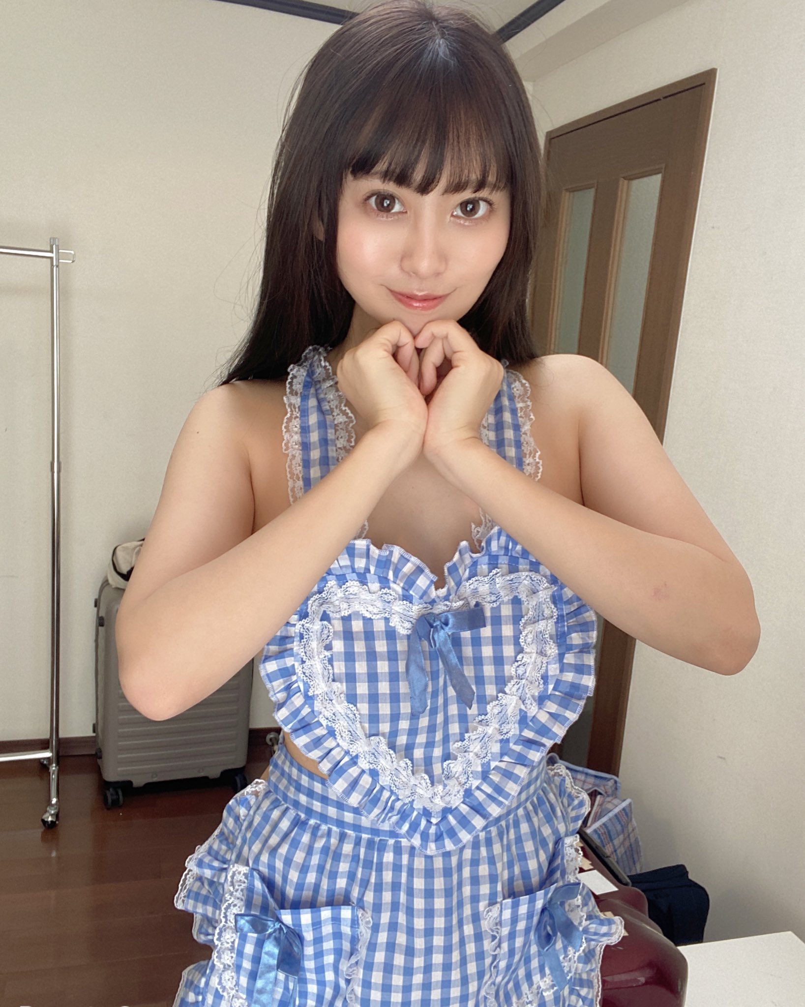 🖤🥀🐨樹智子🖤🐍#TGS2022 on Twitter: "7月2日空けておいてね🥹 これは3rdDVDの衣装📀 この下は着ているのか、着ていないのか、、、🕊 #グラビアアイドル https ...