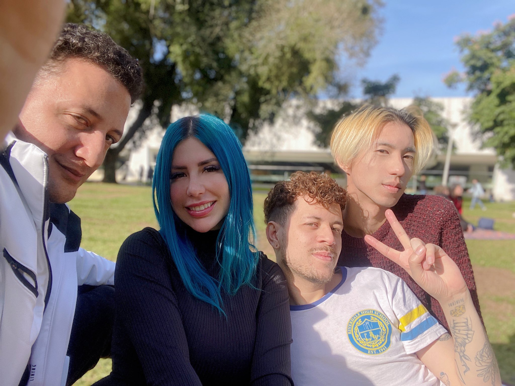 TW Pornstars - 1 pic. Giu Hellsing. Twitter. Hoje o dia foi tão ...