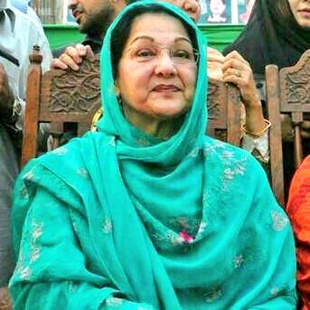 The great “Gama Pehlawan” fights Raheem Bakhsh Sultani Wala, for the ...