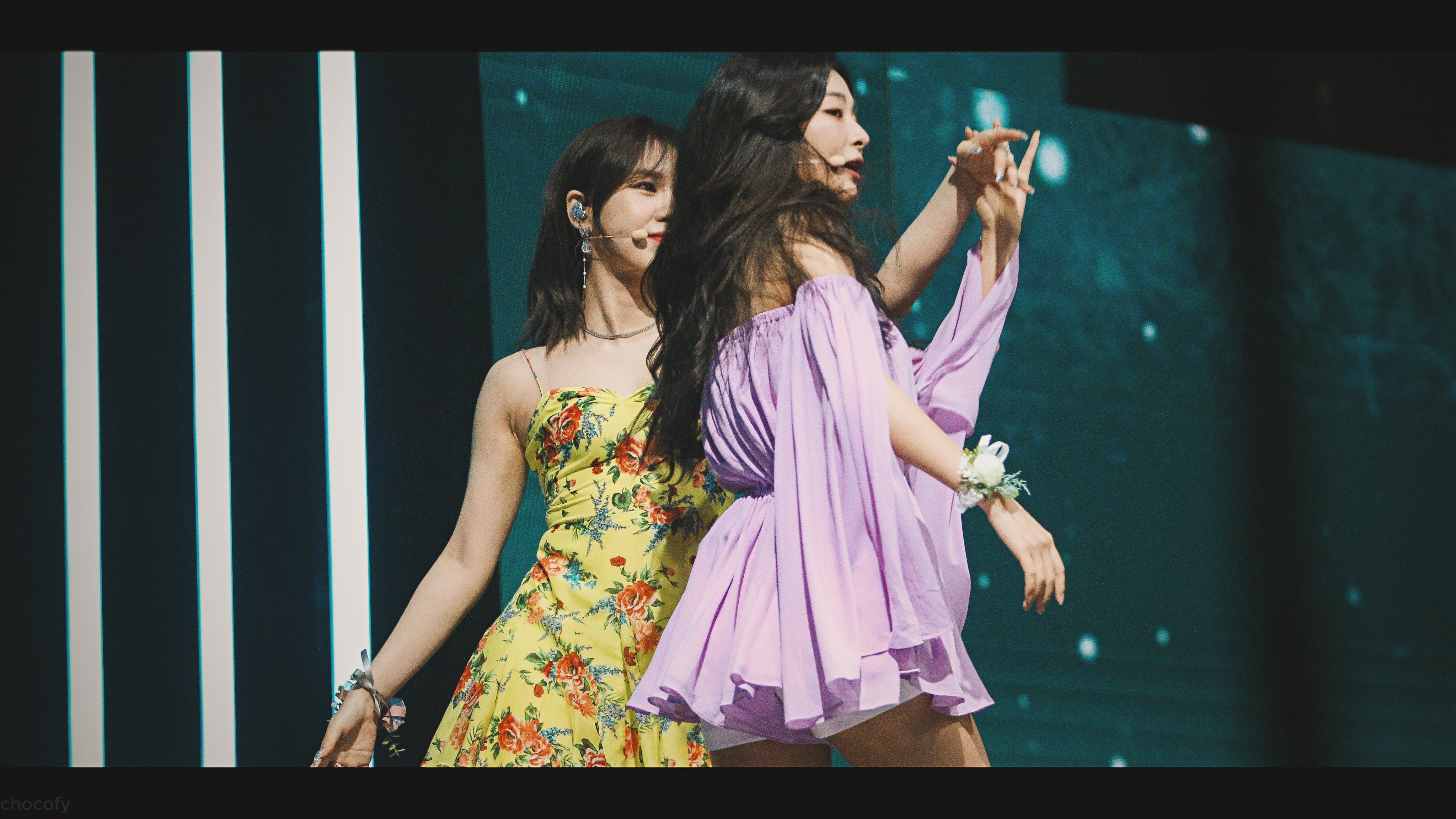 chocofy on Twitter: "[HQ] 220521 Feel My Rhythm 💃💃 #RedVelvet #레드벨벳 #SEULGI #WENDY #슬기 #웬디 https ...