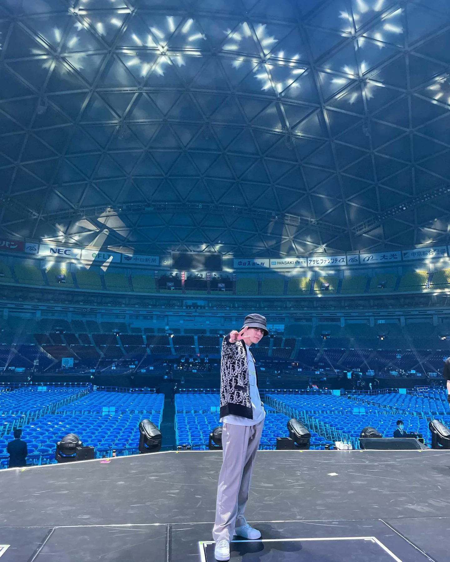 (SLOW) NCT INDONESIA Fanbase 💚 🇮🇩 on Twitter: "[OFFICIAL] 220522 #DOYOUNG (do0_nct) Instagram ...