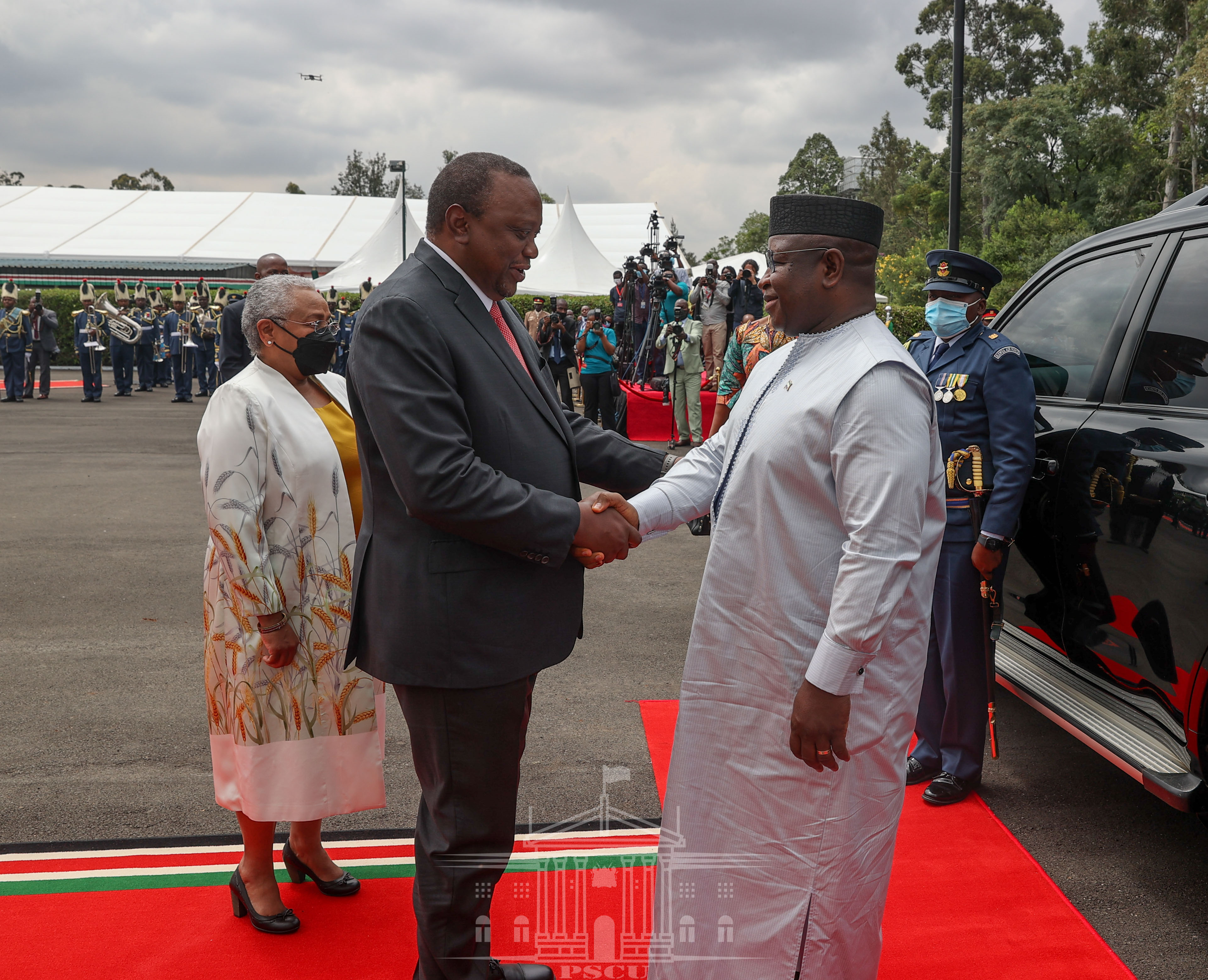 State House Kenya on Twitter: "1/3 President Uhuru Kenyatta and First Lady Margaret Kenyatta ...