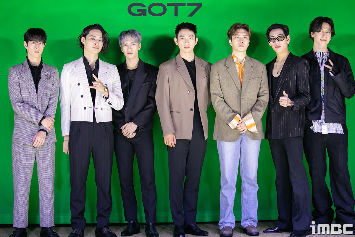 for Def./JAY B¨ on Twitter: "GOT7 Press Conference #GOT7 #갓세븐 @GOT7 https://t.co/QYNeBu2mKh ...