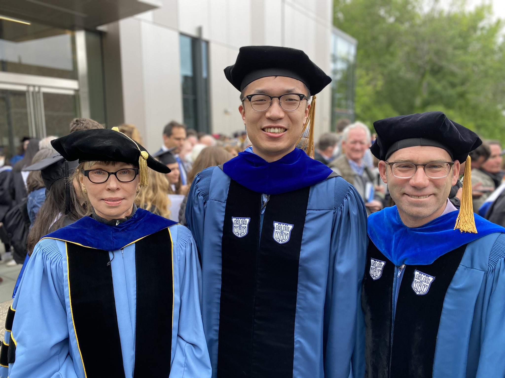 Zeren LI on Twitter: "The hooding ceremony was two weeks ago but still feel so happy when ...