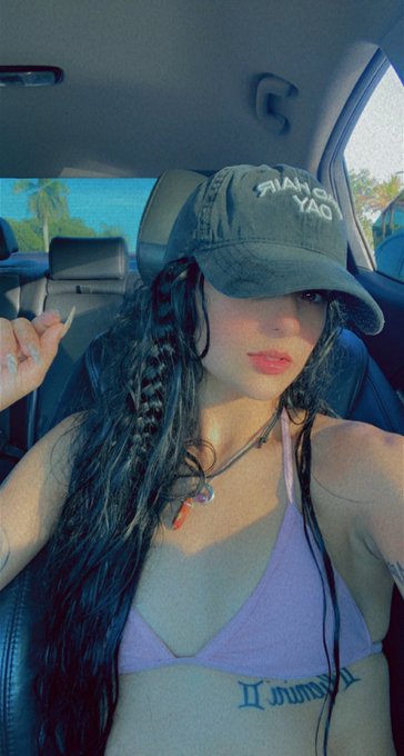 TW Pornstars - Sofie_Reyez. Fotos y vídeos de Twitter.